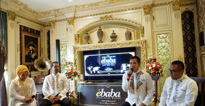 Biografi HM Fitno, Crazy Rich Pondok Indah Yang Gemar Sedekah 10 Juta ...